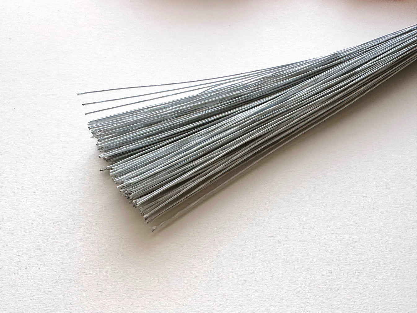 22 Gauge Extra Long White Floral Wire 31" (80cm) for Giant Flowers and ...